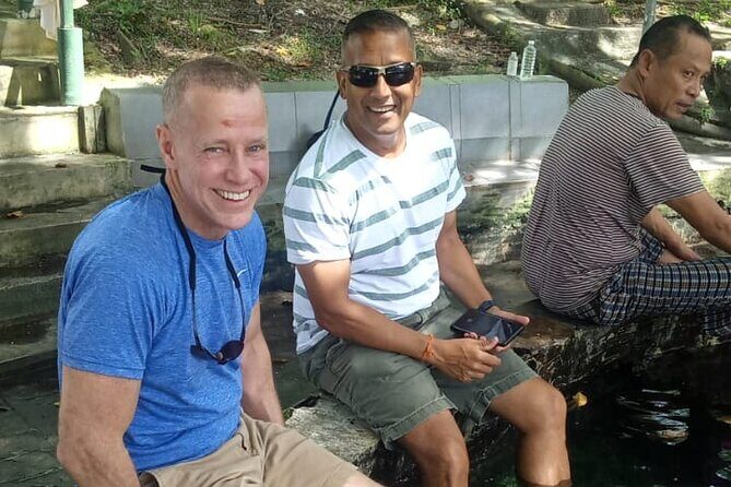 Batu Caves, Waterfalls and Hot Springs Tour With Lunch - Royal Selangor Pewter Factory: Craftsmanship in Action