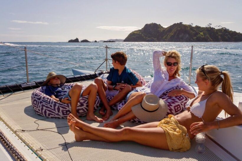 Bay of Islands 2-Hour Sundowner Evening Sailing Cruise - Authentic Reviews: What Travelers Say