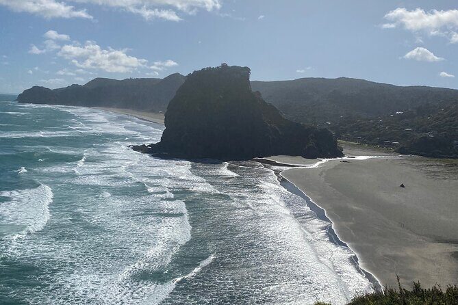 Bay of the Boisterous Seas Piha & Karekare - Key Points