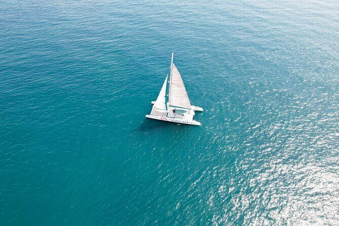 Bay trip in Calpe or Altea with a sailing catamaran - Introduction