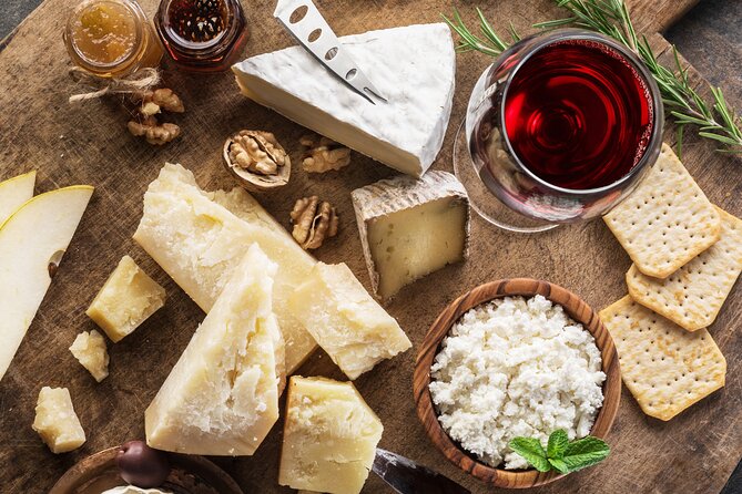 Bayeux Food and Wine Tasting Tour - Exploring Bayeux through Food and History