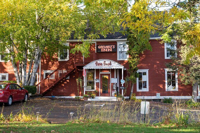 Bayfields famous ghosts selfguided audio walk tour w/emf reader - Key Points
