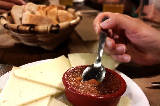 Bayonne Food Gastronomic Tour - Taste 10 Basque specialties - The Sum Up