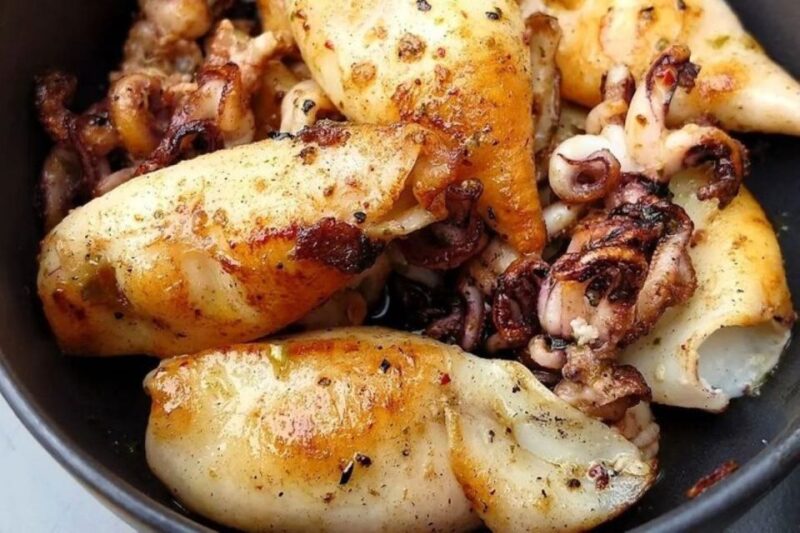 Bayonne: Guided Food Walking Tour (with Food and Drinks) - Key Points