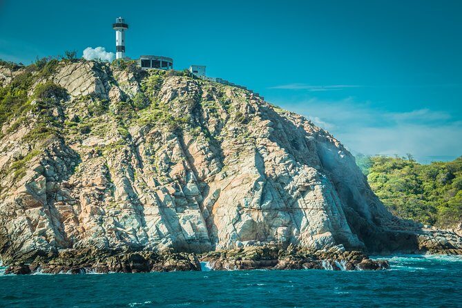 Bays of Huatulco and Snorkeling Experience with Drinks - Is This Tour Right for You?