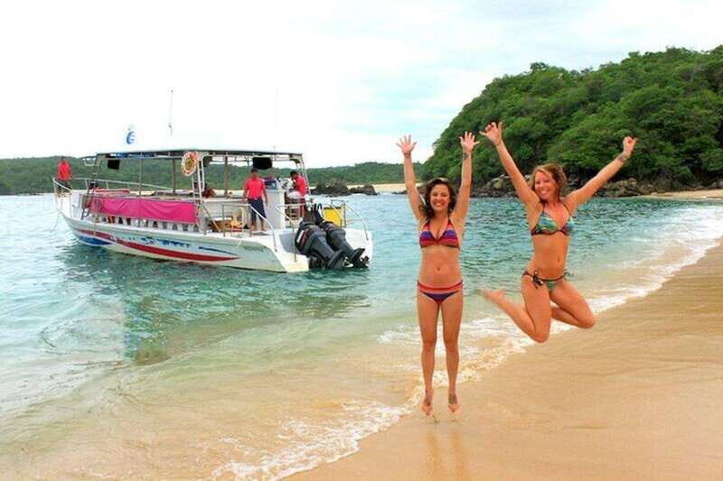 Bays tour in Huatulco - An In-Depth Look at the Bays Tour