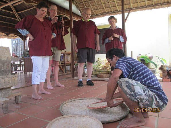 Be a Famer in Tra Que Vegetable Village and lantern making experiences day trip - Final Thoughts