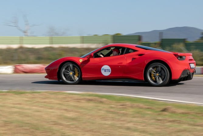 Be a pilot - Ferrari track day - The Itinerary in Detail