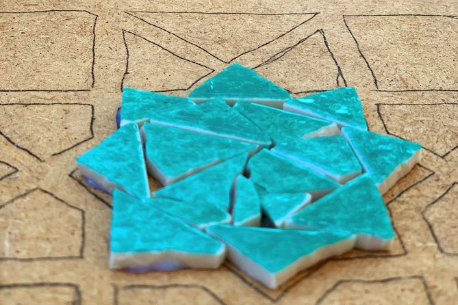 Be an Artisans in Seville for a Day - The Triana Market: A Unique Backdrop