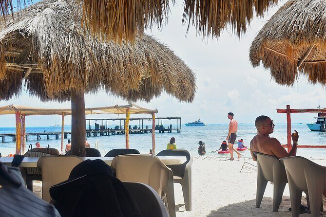 Beach Club and Isla Mujeres Catamaran Tour from Cancun - Discovering the Beach Club and Isla Mujeres Catamaran Tour from Cancun