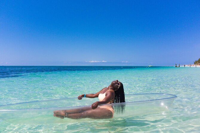 Beach Day and Clear Kayak Photoshoot in Bahamas - An In-Depth Look at the Tour Itself