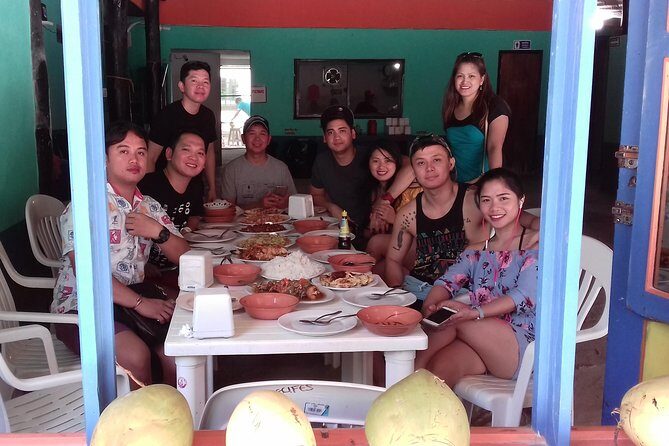 BEACH DAY IN LOS ARRECIFES RESTAURANT-open bar and lunch. - FAQ