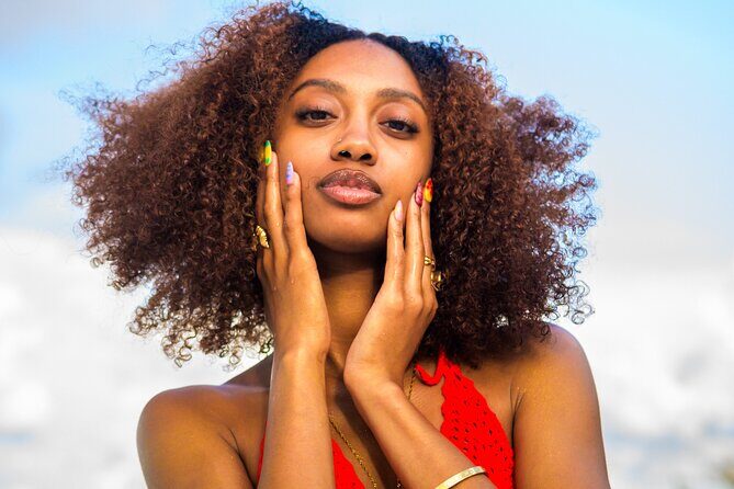 Beach Photoshoot + Drone Shots & 30s Edited Reel Video - Key Points