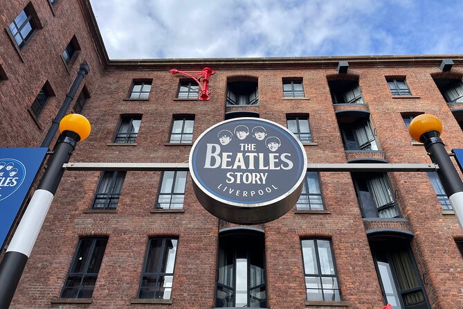 Beatles Guided Walking Tour in Liverpool - Transportation and Visitor Info
