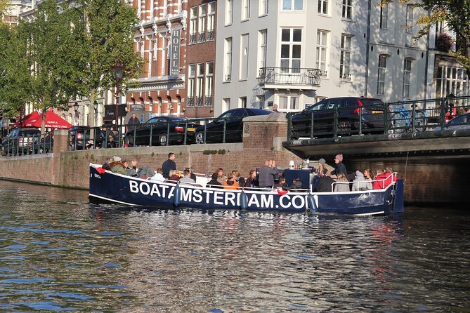 Beautiful (Open Boat) Canal Cruise in Amsterdam Open Bar Included - Customer Reviews and Experiences