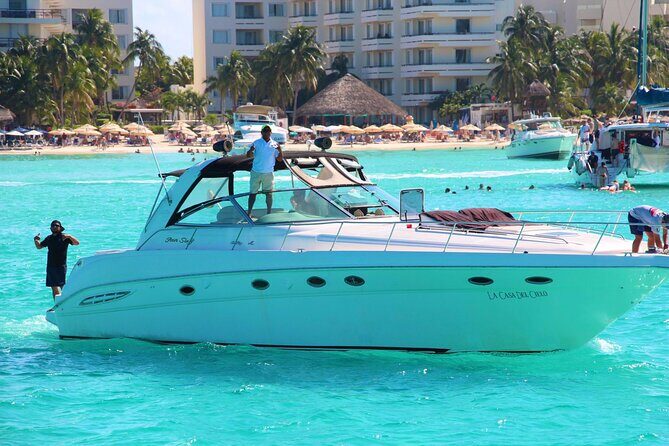 Beautiful Yacht SeaRay 48ft / 15PAX 25P16 - FAQs