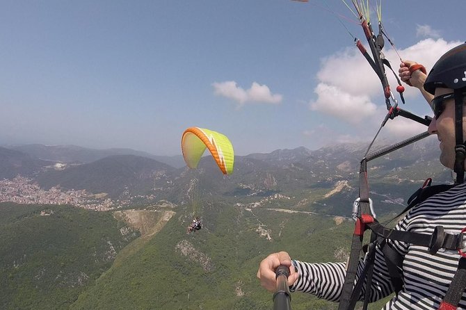 Bečići Standard Paragliding Review: Soaring High - Safety and Accessibility