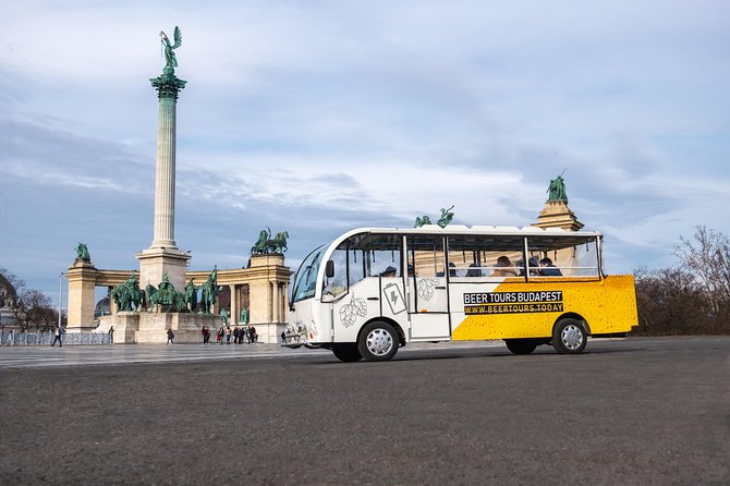 Beerbus Budapest - Sightseeing PRIVATE Party Tour - Key Points