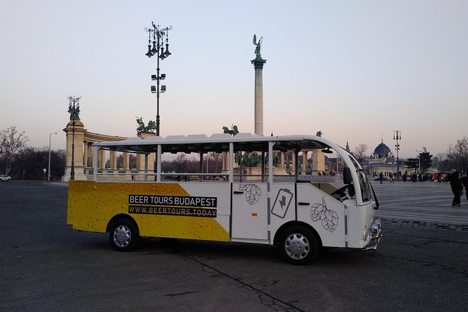Beerbus Budapest - Sightseeing PRIVATE Party Tour - Meeting and Logistics