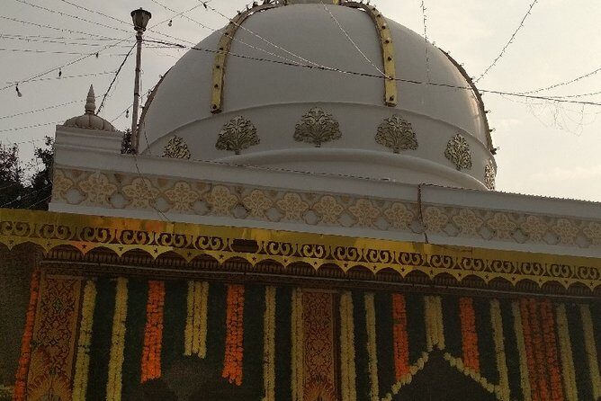 Before Delhi became Delhi it was Mehrauli - Walk Through The Archeological Park - The Sum Up