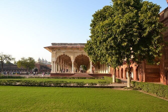 Begins Railway station Tajmahal and agra Fort Guide Tour - Exploring Agra Fort