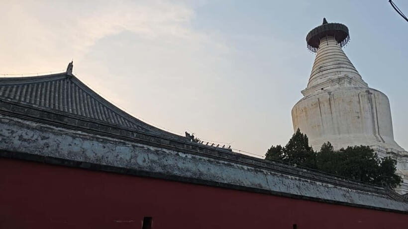 Beijing: 2.5-Hour Walking Tour of Historic Landmarks - Exploring Gongmenkou Hutong