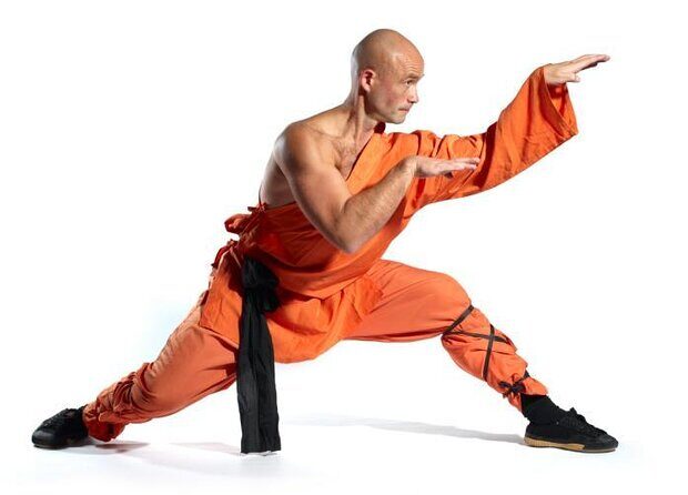 Beijing Evening Tour: Chaoyang Theatre Acrobatic Show (Transfer) - Key Points