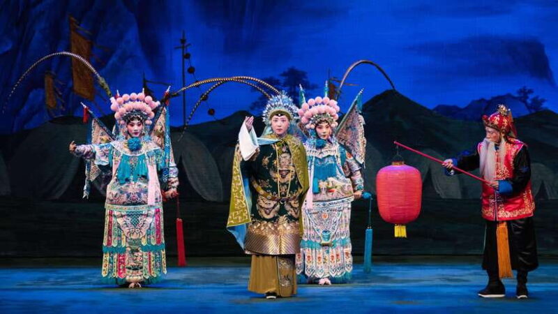 Beijing Golden Mask And Peking Opera Tour With Transfer - Why You Should Consider This Tour