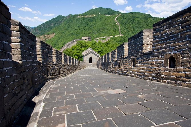 Beijing Group Coach Tour to Mutianyu Great Wall Without Lunch - Key Points