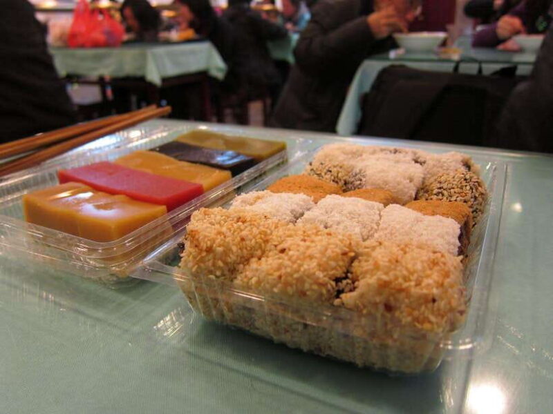 Beijing Hutong Food Crawl Delights: Peking duck, Hotpot&More - Yunnan-Style Flavors and Rice Wine