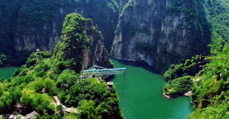 Beijing: Longqing Gorge, Ming Tombs & Lunch Private Day Tour - FAQs