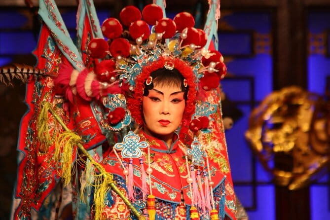 Beijing Opera Show in the Liyuan Theatre with guide and Transfer - FAQs