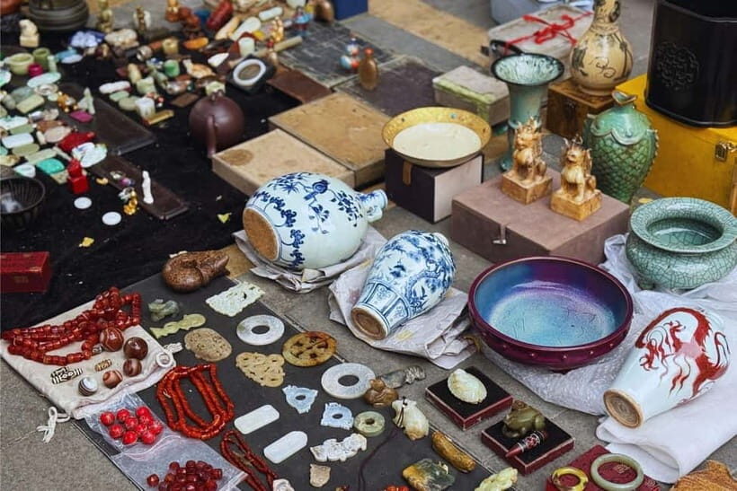 Beijing: Panjiayuan Market&Liangma River Cruise Night Tour - What’s Included and What’s Not