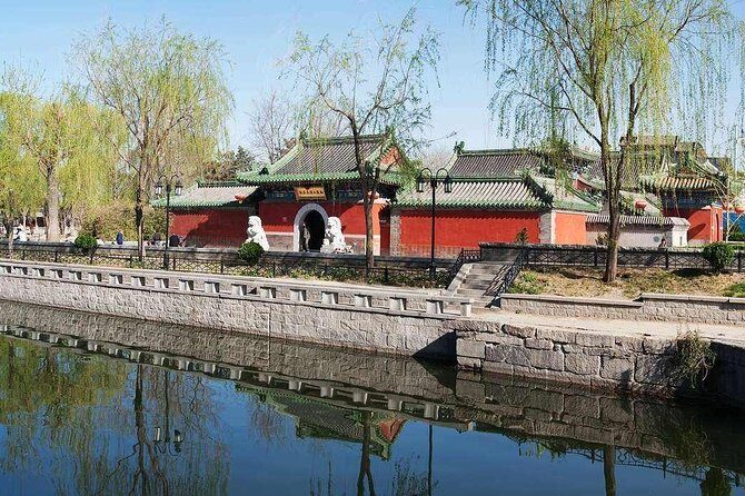 Beijing Private Tai Chi Class and Bike Tour at Houhai Lake - Who Should Consider This Tour?