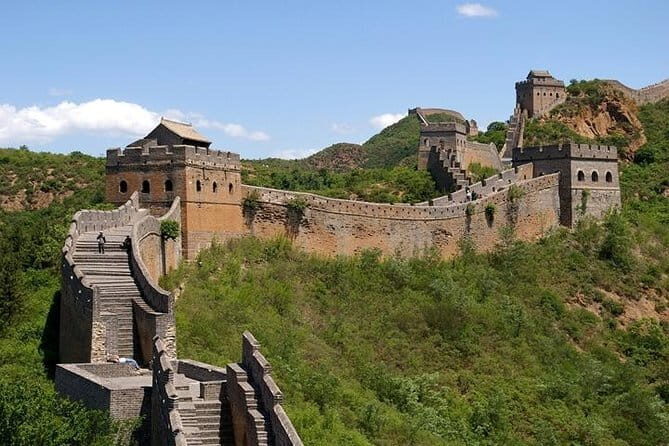 Beijing Tour: Cable car up & Toboggan down in Mutianyu Great Wall, 798 Art Zone - Who Will Love This Tour?