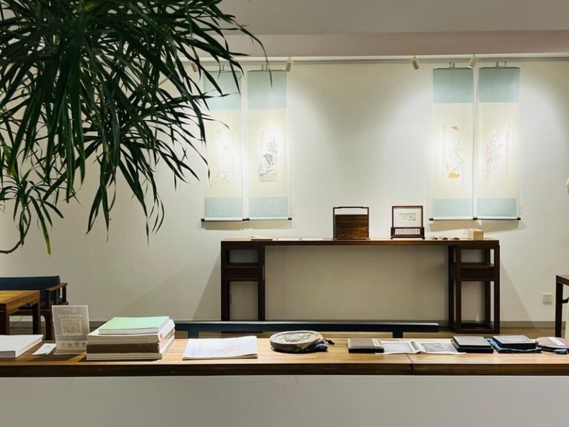BeijingSummer Palace & Tea or Calligraphy Experience Tour - Who Should Consider This Tour?