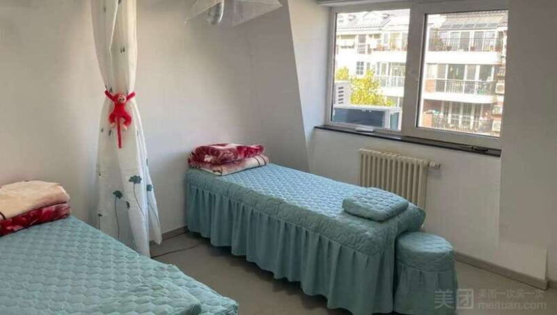 Beijing:Summer Palace Tour with Boat Ride and Massage - Practical Details: Transportation, Timing, and Group Size