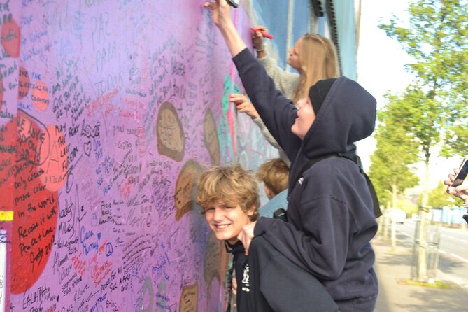 Belfast Black Cab Taxi 2Hr private tour with original guides - FAQ