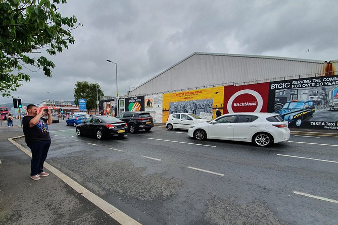 Belfast Cab Tour of Peacewalls, Murals and the Famous Titanic Slips - FAQ