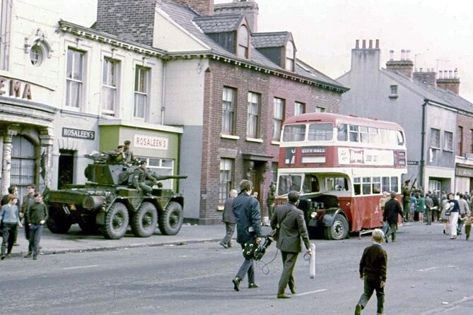Belfast the Troubles Cab Tour Adventure 2hrs Personal Guide - Booking and Pricing Details for the Belfast Troubles Cab Tour