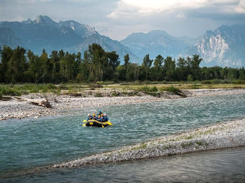 BELLUNO DOLOMITES: RAFTING on the PIAVE between the DOLOMITES and the PROSECCO HILLS. - The Experience: What You Can Expect