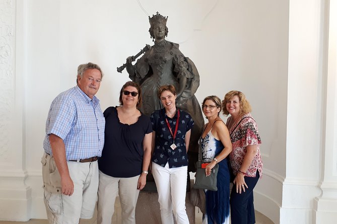 Belvedere Palace and Museum Tour - Tour Inclusions and Considerations