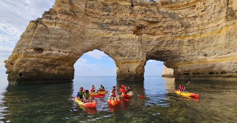 Benagil: 1:30Hour Kayak Rental with Private Parking - An In-Depth Look at the Kayaking Experience