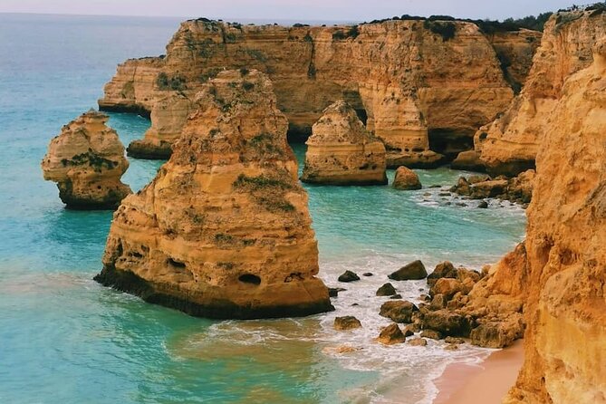 Benagil & Traditions - The Beauty of Benagil Caves