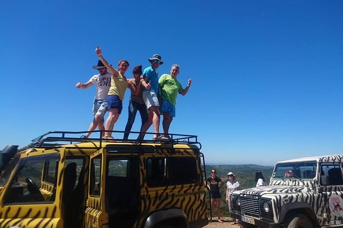 Benagil & Traditions - Sampling Traditional Liquors