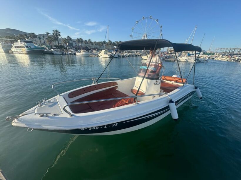Benalmádena: Boat Rental without License - FAQ