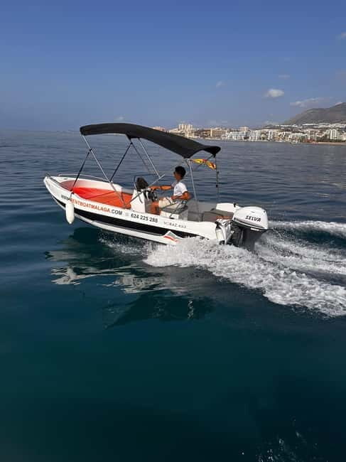 Benalmádena: Boat rentals without a license - Who Is This Experience Best For?