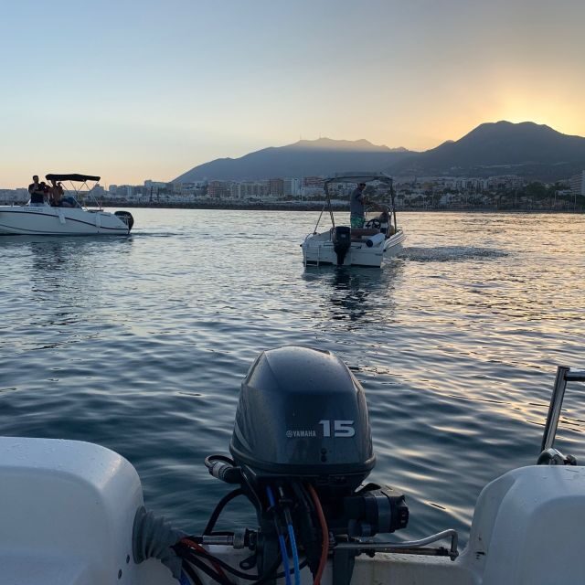 Benalmádena: Costa del Sol License-Free Boat Rental - The Sum Up