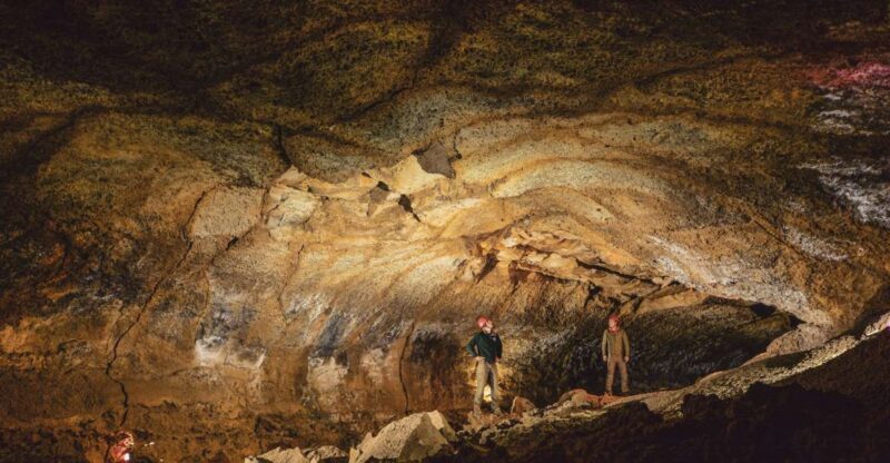 Bend: Starlight Cave Tour & Stargazing - Key Points