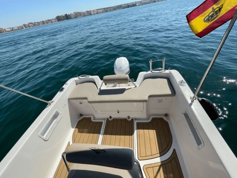 Benidorm: Voraz Motorboat Rental (No License Needed) - Who This Tour Is Best For